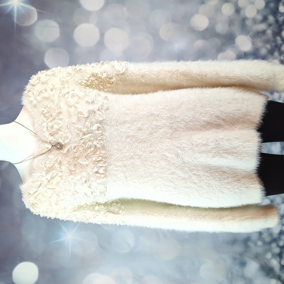 CeCe | Sweaters | Cece 3d Flower Rosette Petal Neckline Eyelash Furry ...